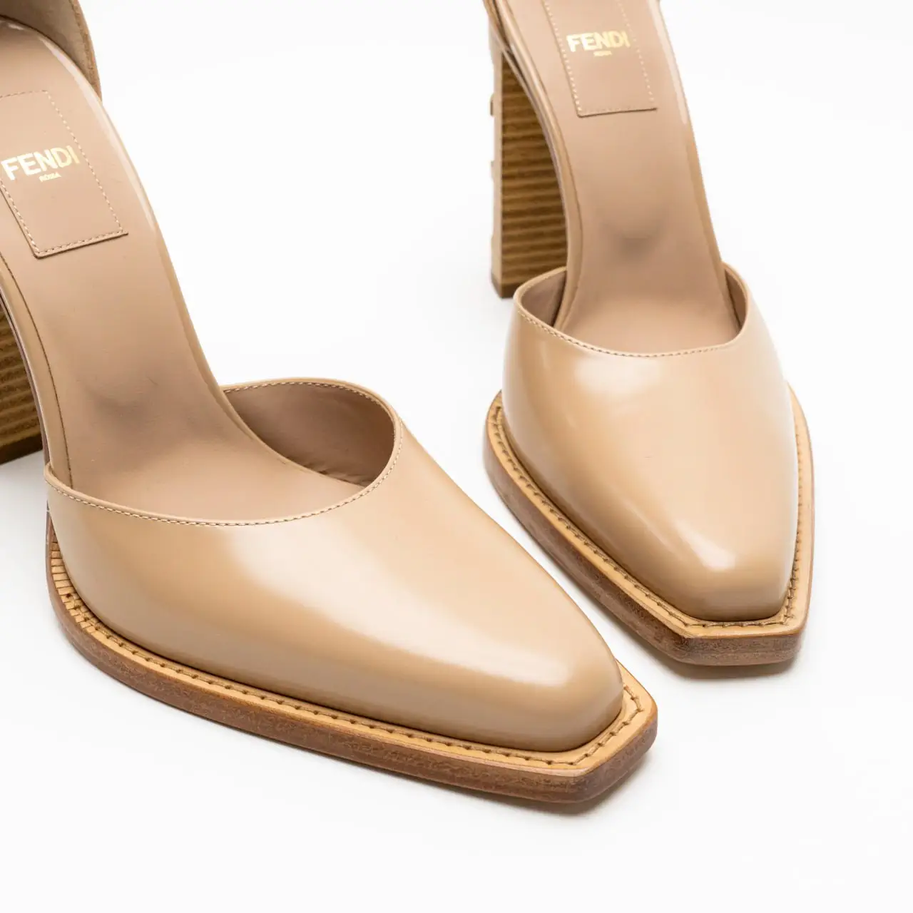Fendi Cut Baguette 110 Ankle Strap Pump Heels Pink – voilà.id Fendi Cut Baguette 110 Ankle Strap Pump Heels Pink – voilà.id