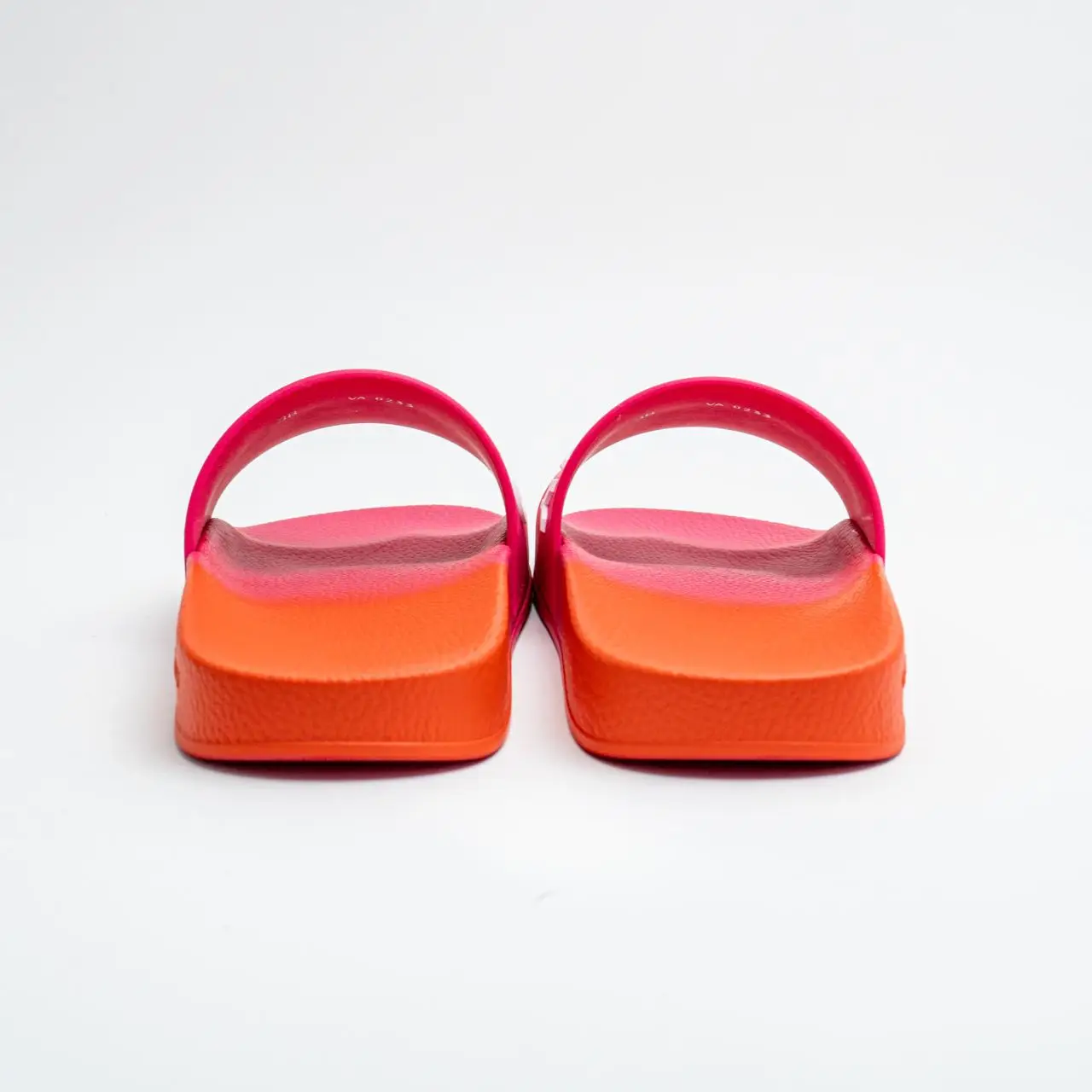 Givenchy Logo Embossed Pool Slide Pink Orange – voilà.id Givenchy Logo Embossed Pool Slide Pink Orange – voilà.id